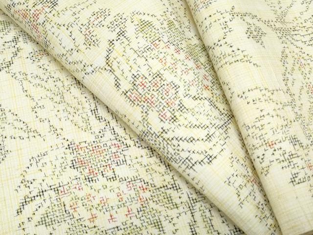 ■■■　サイズ　■■■ 身丈 159cm（肩から） 裄丈 63cm 袖丈 49cm　縫込み 2cm 袖幅 32cm 前幅 27cm 後幅 31.5cm 着物縫いこみ 内揚げ 0cm 裄 お袖側 約3cm　身頃側 約4cm ■■■　商品詳細　...