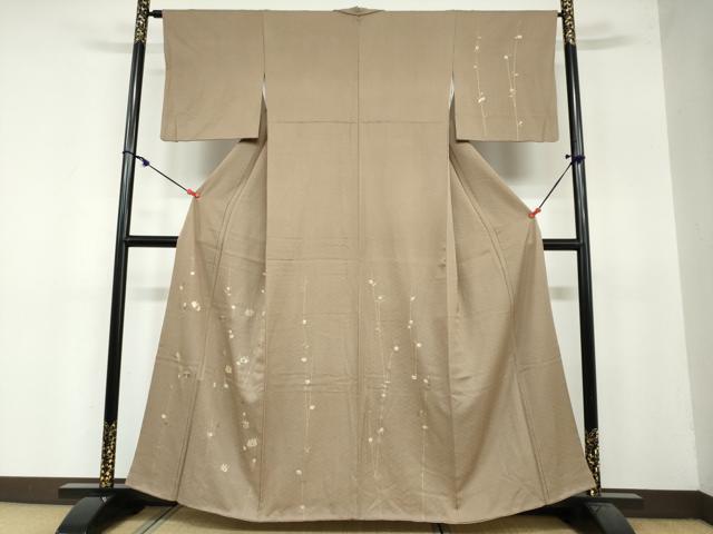 ■■■　サイズ　■■■ 身丈 157.5cm（肩から） 裄丈 64.5cm 袖丈 46.5cm　縫込み 6cm 袖幅 33cm 前幅 25.5cm 後幅 28.5cm 着物縫いこみ 内揚げ 4cm 裄 お袖側 約4cm　身頃側 約3cm ■...