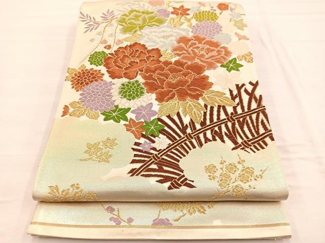 ■■■　サイズ　■■■ 長さ 412cm 幅 30cm程 ■■■　商品詳細　■■■ 【正絹・芯なし】 詳細に関しましては、画像をご確認ください。 大変上質な逸品になります。 お安く出品致しますので、是非この機会にいかがでしょうか？ ※柄止ま...