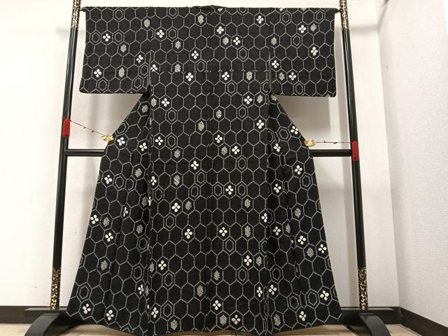 ■■■　サイズ　■■■ 身丈 159cm（肩から） 裄丈 64cm 袖丈 47cm　縫込み 6cm 袖幅 33cm 前幅 24cm 後幅 29cm 着物縫いこみ 内揚げ 5cm 裄 お袖側 約4cm　身頃側 約4cm ■■■　商品詳細　■■...