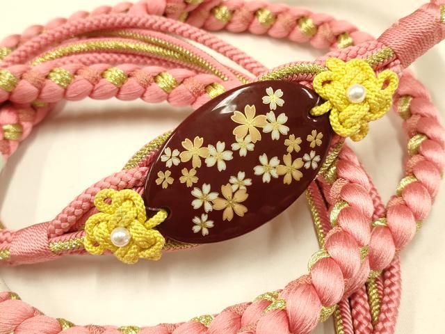 ■■■　サイズ　■■■ 長さ　約156cm（房を除く） ■■■　商品詳細　■■■ 【正絹・未使用】 状態は参考画像のように若干の糸よれがございます。 大変上質な逸品になります。 お安く出品致しますので、是非この機会にいかがでしょうか？ ■■...