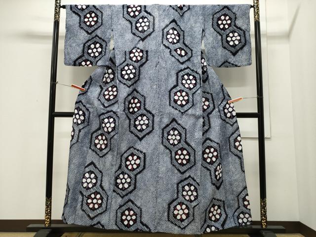 ■■■　サイズ　■■■ 身丈 157cm（肩から） 裄丈 69.5cm 袖丈 45cm　縫込み 1.5cm 袖幅 35cm 前幅 24cm 後幅 33.5cm 着物縫いこみ 内揚げ 0cm 裄 お袖側 約0cm　身頃側 約0cm ■■■　商...