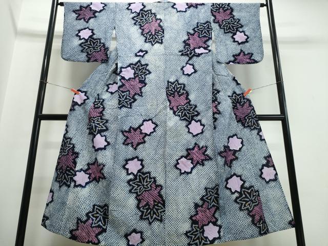 ■■■　サイズ　■■■ 身丈 149cm（肩から） 裄丈 66.5cm 袖丈 44cm　縫込み 2cm 袖幅 34.5cm 前幅 24.5cm 後幅 30.5cm 着物縫いこみ 内揚げ 0cm 裄 お袖側 約1cm　身頃側 約1cm ■■■...