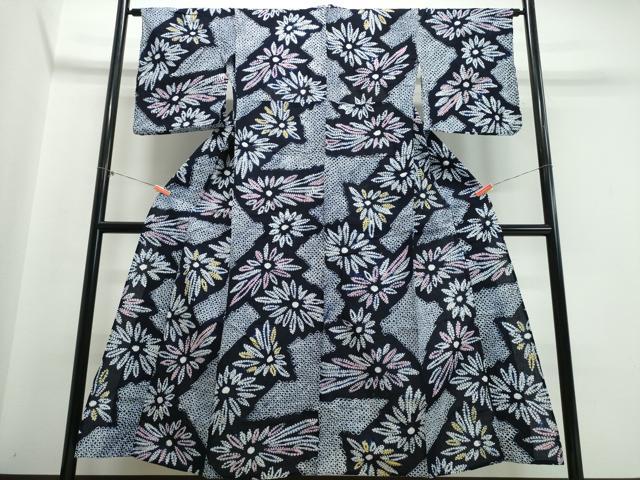 ■■■　サイズ　■■■ 身丈 151.5cm（肩から） 裄丈 65.5cm 袖丈 48cm　縫込み 2cm 袖幅 34cm 前幅 24cm 後幅 31.5cm 着物縫いこみ 内揚げ 0cm 裄 お袖側 約1cm　身頃側 約0cm ■■■　商...