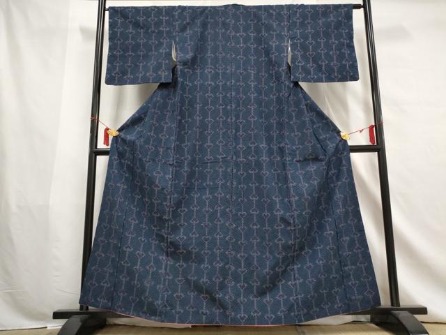 ■■■　サイズ　■■■ 身丈 159cm（肩から） 裄丈 63.5cm 袖丈 46cm　縫込み 4cm 袖幅 32.5cm 前幅 23.5cm 後幅 30cm 着物縫いこみ 内揚げ 0cm 裄 お袖側 約2cm　身頃側 約2cm ■■■　商...