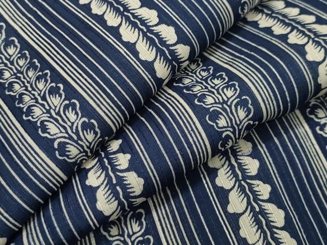 ■■■　サイズ　■■■ 身丈 168cm（肩から） 裄丈 67.5cm 袖丈 49cm　縫込み 4cm 袖幅 34.5cm 前幅 25.5cm 後幅 29cm 着物縫いこみ 内揚げ 2.5cm 裄 お袖側 約2cm　身頃側 約1cm ■■■...