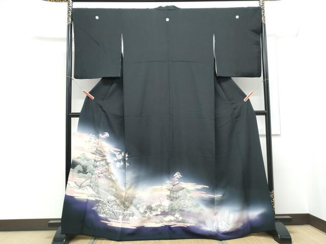 ■■■　サイズ　■■■ 身丈 166cm（肩から） 裄丈 69cm 袖丈 51cm　縫込み 4cm 袖幅 35cm 前幅 27cm 後幅 33cm 着物縫いこみ 内揚げ 1cm 裄 お袖側 約1cm　身頃側 約1cm ■■■　商品詳細　■■...