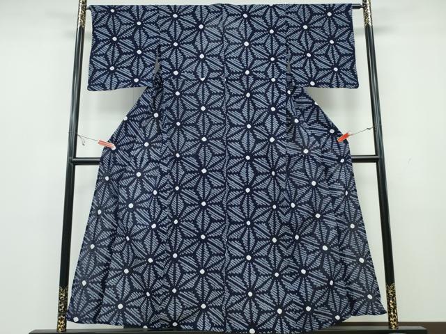 ■■■　サイズ　■■■ 身丈 154cm（肩から） 裄丈 67.5cm 袖丈 45cm　縫込み 3.5cm 袖幅 35.5cm 前幅 28cm 後幅 31cm 着物縫いこみ 内揚げ 0cm 裄 お袖側 約1cm　身頃側 約2cm ■■■　商...