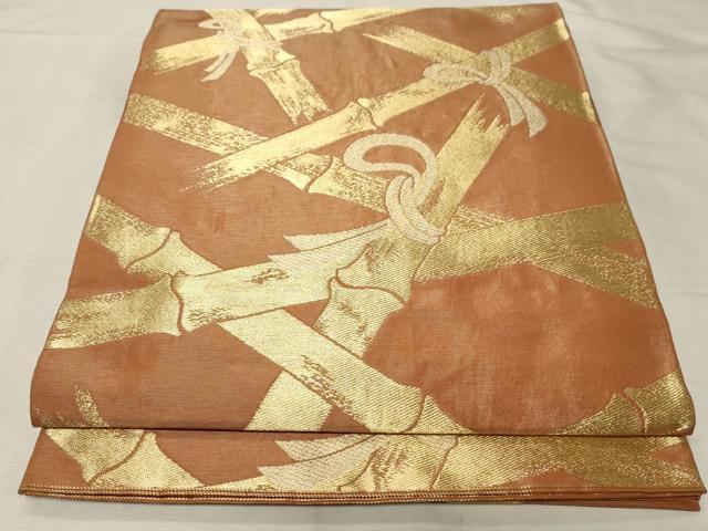 ■■■　サイズ　■■■ 長さ 422cm 幅 30.5cm程 ■■■　商品詳細　■■■ 【正絹・芯なし】 状態は接写画像のように 柄止まりに薄い汚れ、手先に折山の線汚れがございますが その他特に目立ったシミ汚れなどもなく大変良い状態です。 ...