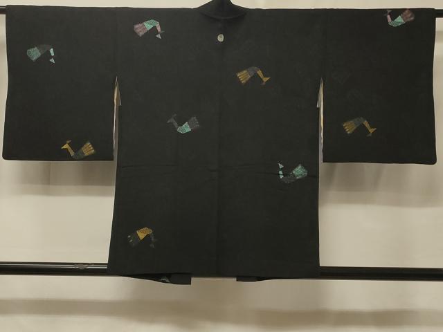 ■■■　サイズ　■■■ 身丈 78cm（肩から） 裄丈 64cm 袖丈 46cm　縫込み 4.5cm 袖幅 32.5cm 前幅 16.5cm 後幅 29cm 裄 お袖側 約1.5cm　身頃側 約3cm ■■■　商品詳細　■■■ 【正絹・一つ...