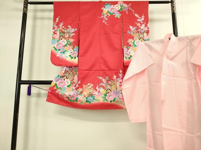 ■■■　サイズ　■■■ 【祝着】 身丈 102.5cm（肩から） 裄丈 44.5cm（肩上げ　0cm） 袖丈 63.5cm 袖幅 24.5cm 前幅 15.5cm 後幅 20cm 着物縫いこみ 内揚げ 0cm 裄 お袖側 約 1cm　身頃側...