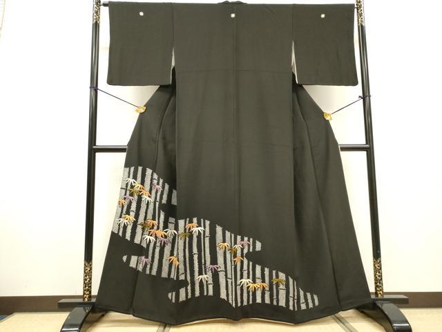 ■■■　サイズ　■■■ 身丈 161cm（肩から） 裄丈 64.5cm 袖丈 45cm　縫込み 3cm 袖幅 32.5cm 前幅 25cm 後幅 30cm 着物縫いこみ 内揚げ 0cm 裄 お袖側 約2cm　身頃側 約1cm ■■■　商品詳...