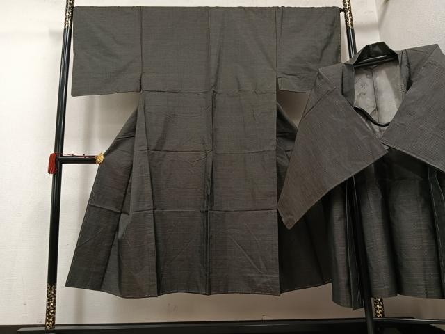 ■■■　サイズ　■■■ 【着物】 身丈 137cm（肩から） 裄丈 66cm 袖丈 47cm　縫込み 3.5cm 袖幅 32.5cm 前幅 29cm 後幅 32.5cm 着物縫いこみ 内揚げ 6cm 裄 お袖側 約0cm　身頃側 約0cm ...