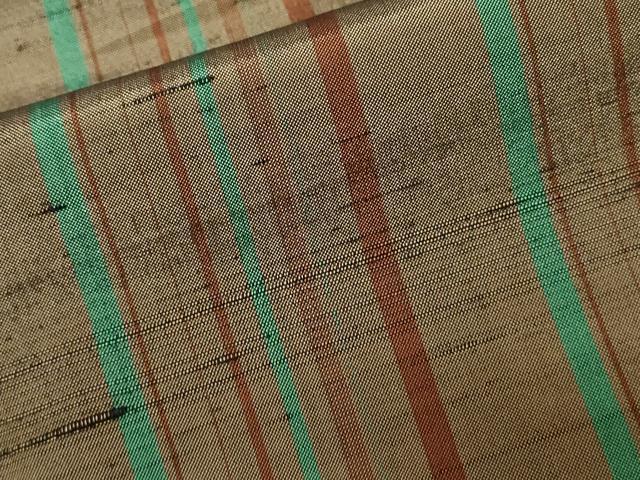 ■■■　サイズ　■■■ 身丈 150cm（肩から） 裄丈 67cm 袖丈 47cm　縫込み 2cm 袖幅 34cm 前幅 25cm 後幅 30cm 着物縫いこみ 内揚げ 0cm 裄 お袖側 約2cm　身頃側 約3cm ■■■　商品詳細　■■...