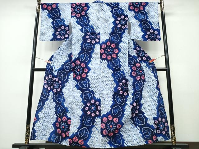 ■■■　サイズ　■■■ 身丈 158cm（肩から） 裄丈 68cm 袖丈 47cm　縫込み 4.5cm 袖幅 34.5cm 前幅 25cm 後幅 31.5cm 着物縫いこみ 内揚げ 0cm 裄 お袖側 約0cm　身頃側 約0cm ■■■　商...