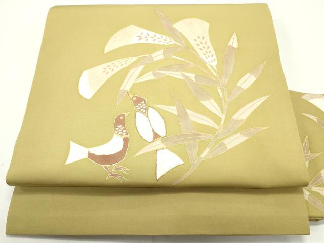 ■■■　サイズ　■■■ 長さ 366.5cm 幅 30cm程 ■■■　商品詳細　■■■ 【正絹】 状態は締めてはおりますが 特に目立ったシミ汚れなどもなく大変良い状態です。 大変上質な逸品になります。 お安く出品致しますので、是非この機会に...