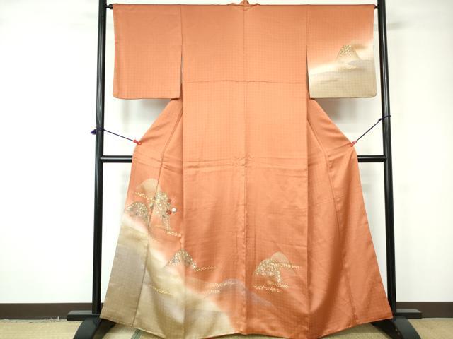 ■■■　サイズ　■■■ 身丈 163cm（肩から） 裄丈 65cm 袖丈 49cm　縫込み 3cm 袖幅 33cm 前幅 25cm 後幅 30cm 着物縫いこみ 内揚げ 7cm 裄 お袖側 約3cm　身頃側 約3.5cm ■■■　商品詳細　...