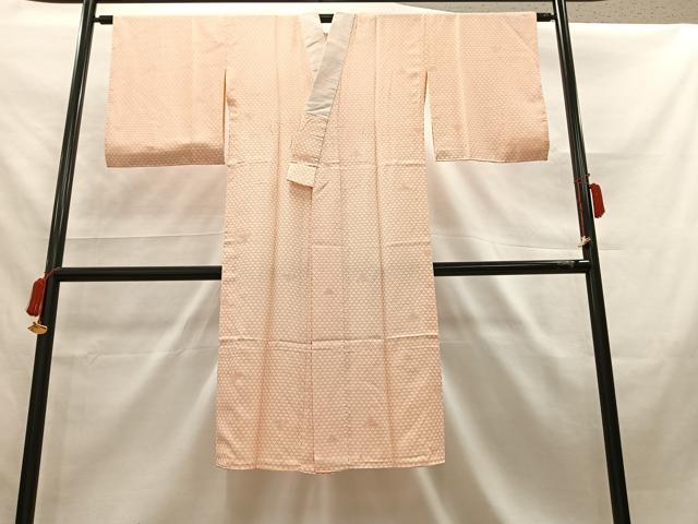 ■■■　サイズ　■■■ 身丈 127.5cm（肩から） 裄丈 64cm 袖丈 49cm　縫込み 3cm 袖幅 32cm 前幅 25cm 後幅 28cm 着物縫いこみ 内揚げ 0cm 裄 お袖側 約2.5cm　身頃側 約1.5cm ■■■　商...