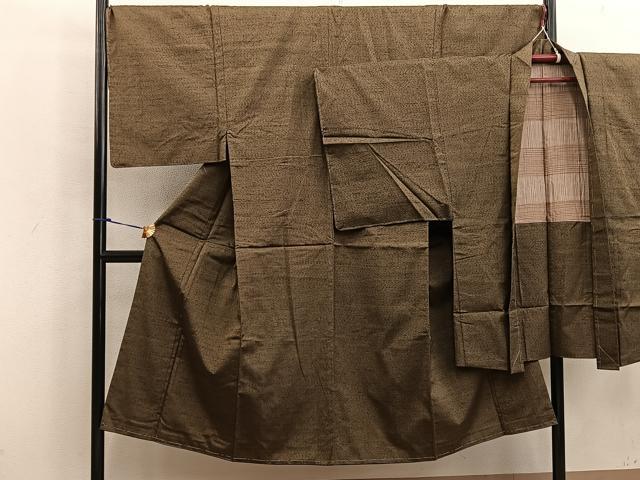■■■　サイズ　■■■ 【着物】 身丈 141cm（肩から） 裄丈 69.5cm 袖丈 50.5cm　縫込み 1.5cm 袖幅 36cm 前幅 25cm 後幅 30cm 着物縫いこみ 内揚げ 0cm 裄 お袖側 約2cm　身頃側 約2.5c...
