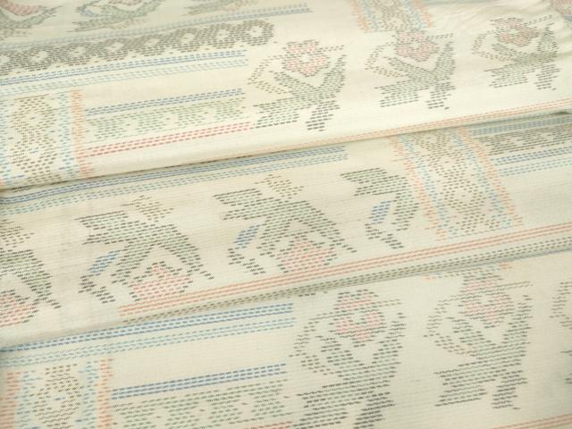 ■■■　サイズ　■■■ 身丈 152cm（肩から） 裄丈 66cm 袖丈 47.5cm　縫込み 4.5cm 袖幅 34cm 前幅 22.5cm 後幅 29cm 着物縫いこみ 内揚げ 0cm 裄 お袖側 約1cm　身頃側 約3cm ■■■　商...