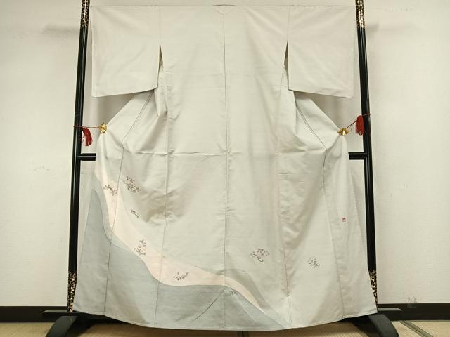 ■■■　サイズ　■■■ 身丈 161cm（肩から） 裄丈 67.5cm 袖丈 49cm　縫込み 4cm 袖幅 34cm 前幅 25.5cm 後幅 31cm 着物縫いこみ 内揚げ 4cm 裄 お袖側 約1cm　身頃側 約0cm ■■■　商品詳...