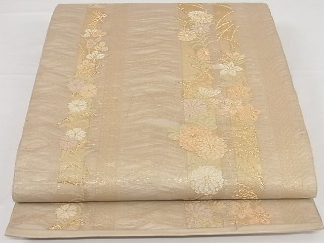 ■■■　サイズ　■■■ 長さ 436cm 幅 30.5cm程です。 ■■■　商品詳細　■■■ 正絹になります。状態は胴回り耳部分裂け、ヤケ、手先破れ、裏地に薄いシミがございます。大変上質な逸品になりますのでぜひお手入れをされてお召しになられ...