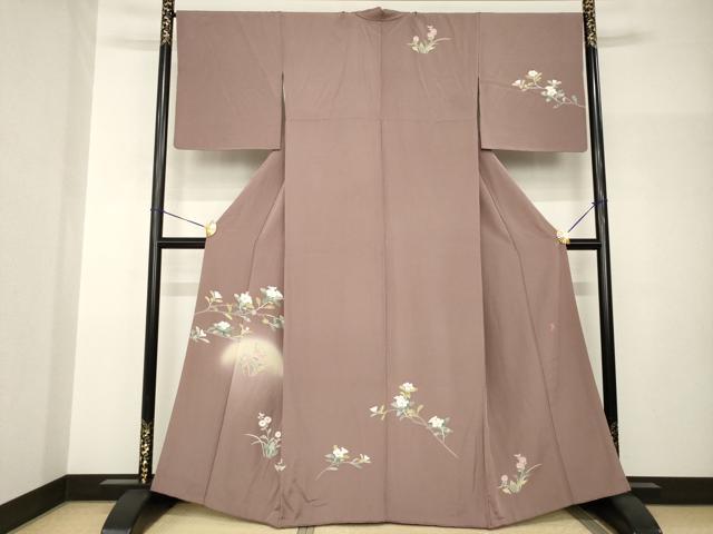 ■■■　サイズ　■■■ 身丈 162cm（肩から） 裄丈 68cm 袖丈 49cm　縫込み 5cm 袖幅 34cm 前幅 25cm 後幅 31cm 着物縫いこみ 内揚げ 5.5cm 裄 お袖側 約2cm　身頃側 約0cm ■■■　商品詳細　...