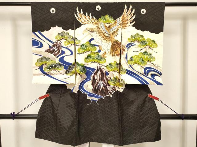■■■　サイズ　■■■ 【着物】 身丈 98cm（肩から） 裄丈 44.5cm 袖丈 56cm ■■■　商品詳細　■■■ 産着【着物：正絹・襦袢：化繊・五つ紋】 状態は接写画像のように表地所々・裏地に薄い汚れ・色移りがございます。 大変上質...