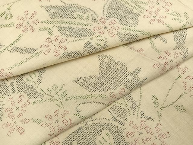 ■■■　サイズ　■■■ 身丈 158cm（肩から） 裄丈 62cm 袖丈 47.5cm　縫込み 3cm 袖幅 31.5cm 前幅 24.5cm 後幅 30cm 着物縫いこみ 内揚げ 1cm 裄 お袖側 約3cm　身頃側 約4cm ■■■　商...