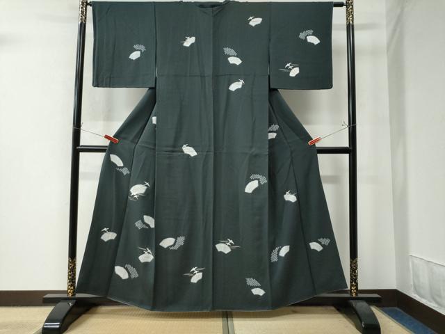 ■■■　サイズ　■■■ 身丈 159cm（肩から） 裄丈 64cm 袖丈 47cm　縫込み 6.5cm 袖幅 33cm 前幅 23.5cm 後幅 30cm 着物縫いこみ 内揚げ 7.5cm 裄 お袖側 約4cm　身頃側 約4cm ■■■　商...