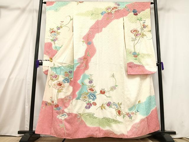 ■■■　サイズ　■■■ 身丈 158cm（肩から） 裄丈 65cm 袖丈 92cm　縫込み 2cm 袖幅 32.5cm 前幅 24cm 後幅 29cm 着物縫いこみ 内揚げ 0cm 裄 お袖側 約4cm　身頃側 約4cm ■■■　商品詳細　...