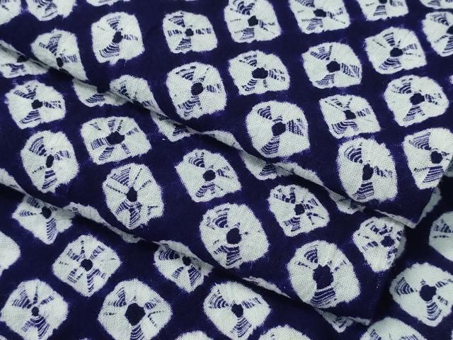 ■■■　サイズ　■■■ 身丈 161cm（肩から） 裄丈 68.5cm 袖丈 48cm　縫込み 1.5cm 袖幅 34.5cm 前幅 24cm 後幅 30.5cm 着物縫いこみ 内揚げ 0cm 裄 お袖側 約2cm　身頃側 約1cm ■■■...