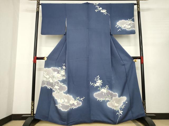 ■■■　サイズ　■■■ 身丈 162cm（肩から） 裄丈 64cm 袖丈 46.5cm　縫込み 4cm 袖幅 33cm 前幅 25cm 後幅 29cm 着物縫いこみ 内揚げ 3.5cm 裄 お袖側 約2cm　身頃側 約2cm ■■■　商品詳...