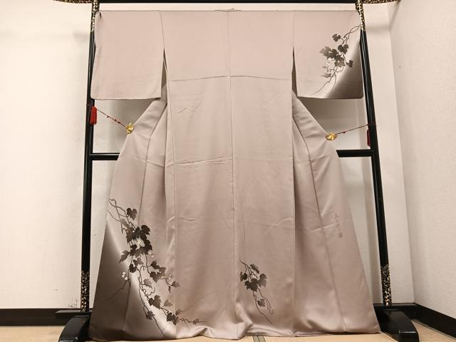 ■■■　サイズ　■■■ 身丈 165.5cm（肩から） 裄丈 70.5cm 袖丈 48cm　縫込み 5cm 袖幅 35cm 前幅 23.5cm 後幅 30cm 着物縫いこみ 内揚げ .cm 裄 お袖側 約1cm　身頃側 約0cm ■■■　商...