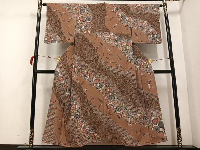 ■■■　サイズ　■■■ 身丈 147cm（肩から） 裄丈 62cm 袖丈 46.5cm　縫込み 6.5cm 袖幅 31.5cm 前幅 23cm 後幅 28.5cm 着物縫いこみ 内揚げ 11cm 裄 お袖側 約0cm　身頃側 約3cm ■■...