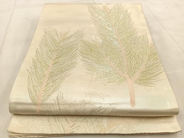 ■■■　サイズ　■■■ 長さ 428cm 幅 31cm程 ■■■　商品詳細　■■■ 【正絹・未仕立て】 詳細に関しましては、画像をご確認ください。 大変上質な逸品になります。 お安く出品致しますので、是非この機会にいかがでしょうか？ ■■■...