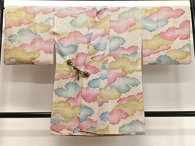 ■■■　サイズ　■■■ 身丈 90cm（肩から） 裄丈 67.5cm 袖丈 43.5cm　縫込み 5cm 袖幅 35.5cm 前幅 24.5cm 後幅 31.5cm 裄 お袖側 約0cm　身頃側 約2cm ■■■　商品詳細　■■■ 【正絹】...