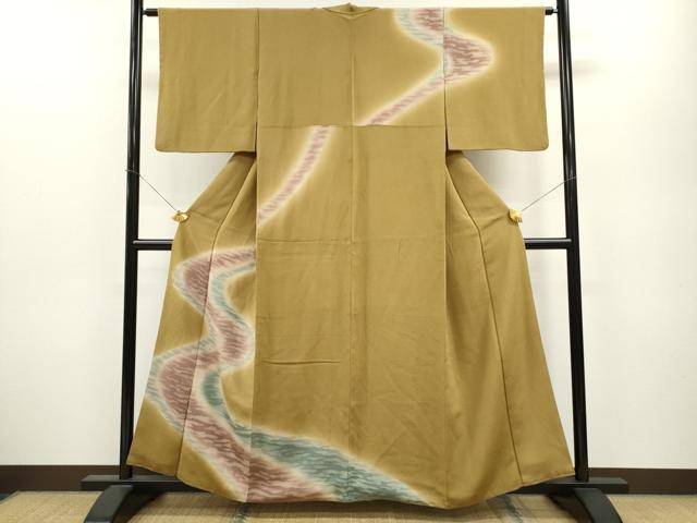 ■■■　サイズ　■■■ 身丈 157.5cm（肩から） 裄丈 63cm 袖丈 48cm　縫込み 5.5cm 袖幅 32cm 前幅 24.5cm 後幅 30.5cm 着物縫いこみ 内揚げ 7.5cm 裄 お袖側 約3.5cm　身頃側 約0.5...