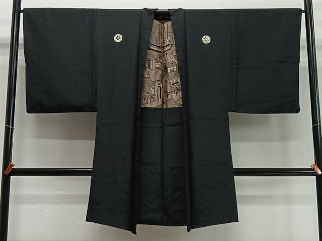 ■■■　サイズ　■■■ 身丈 100cm（肩から） 裄丈 66cm 袖丈 51.5cm　縫込み 3cm 袖幅 34cm 前幅 18cm 後幅 30cm 裄 お袖側 約2.5cm　身頃側 約2cm ■■■　商品詳細　■■■ 【正絹・五つ紋】 ...