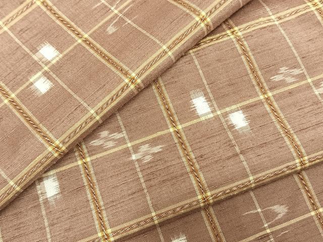 ■■■　サイズ　■■■ 身丈 156cm（肩から） 裄丈 62cm 袖丈 47cm　縫込み 7cm 袖幅 32cm 前幅 24cm 後幅 29cm 着物縫いこみ 内揚げ 6.5cm 裄 お袖側 約2.5cm　身頃側 約3cm ■■■　商品詳...