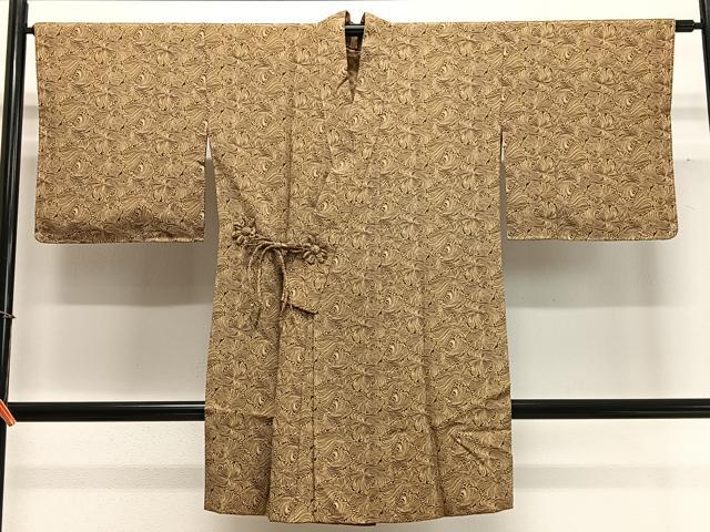 ■■■　サイズ　■■■ 身丈 94cm（肩から） 裄丈 65.5cm 袖丈 44.5cm　縫込み 2.5cm 袖幅 33.5cm 前幅 25cm 後幅 31.5cm 裄 お袖側 約2cm　身頃側 約2.5cm ■■■　商品詳細　■■■ 【正...
