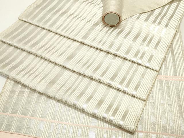 ■■■　サイズ　■■■ 幅 　約34.5cm ■■■　商品詳細　■■■ 【正絹・未使用】 状態は接写画像のように表地所々・裏面所々に薄い汚れがございます。 大変上質な逸品になります。 お安く出品致しますので、是非この機会にいかがでしょうか？...