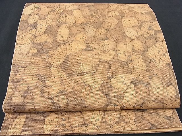 ■■■　サイズ　■■■ 長さ 428cm 幅 31.5cm程 ■■■　商品詳細　■■■ 【正絹・芯なし】状態は接写画像のように柄止まりに折れ山の薄い汚れがございますがその他特に目立ったシミ汚れなどもなく大変良い状態です。着用時には見えない部...