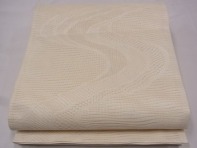 ■■■　サイズ　■■■ 長さ 408cm 幅 30cm程 ■■■　商品詳細　■■■ 【化繊】 状態は 表地所々にシミがございます。 大変上質な逸品になりますので ぜひお手入れをされてお召になられてはいかがでしょうか。 お安く出品致しますので...