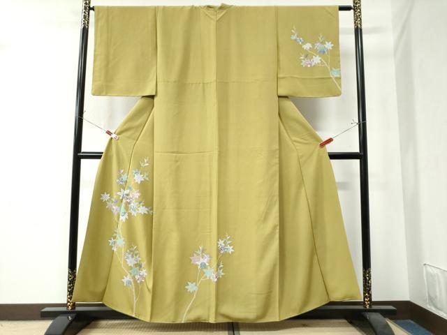 ■■■　サイズ　■■■ 身丈 157cm（肩から） 裄丈 63.5cm 袖丈 49cm　縫込み 4.5cm 袖幅 33cm 前幅 27cm 後幅 31cm 着物縫いこみ 内揚げ 9.5cm 裄 お袖側 約3cm　身頃側 約5cm ■■■　商...