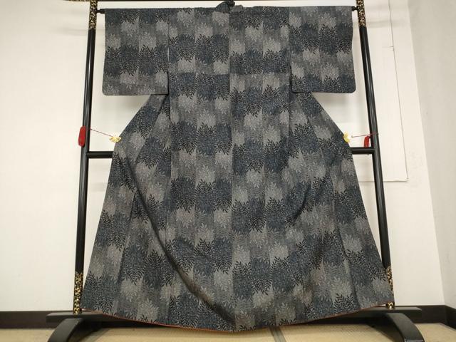 ■■■　サイズ　■■■ 身丈 160cm（肩から） 裄丈 63.5cm 袖丈 49cm　縫込み 5cm 袖幅 32.5cm 前幅 25cm 後幅 30cm 着物縫いこみ 内揚げ 0cm 裄 お袖側 約3cm　身頃側 約3.5cm ■■■　商...