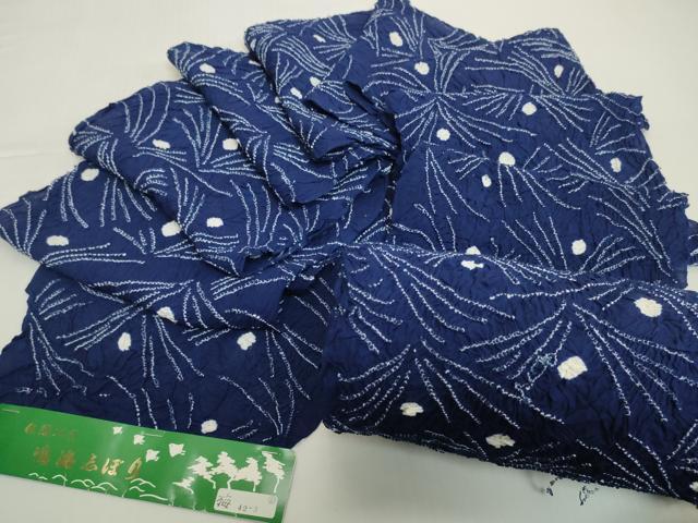 ■■■　サイズ　■■■ 長さ　　着尺分あり 幅　　　約38.5cm ■■■　商品詳細　■■■ 【綿・未使用】 状態は特に目立ったシミ汚れなどもなく大変良い状態です。 人気の高い“有松鳴海絞り”の浴衣でございます。 “鳴海絞り”ならではの表情...
