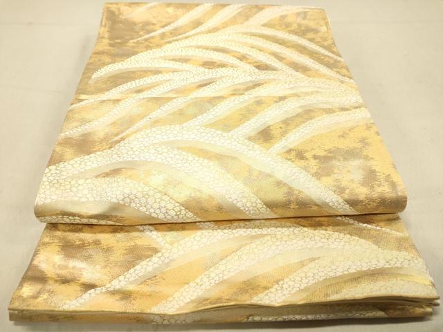 ■■■　サイズ　■■■ 長さ 426cm 幅 30.5cm程 ■■■　商品詳細　■■■ 【正絹・芯なし】 詳細に関しましては、画像をご確認ください。 大変上質な逸品になります。 お安く出品致しますので、是非この機会にいかがでしょうか？ ■■...