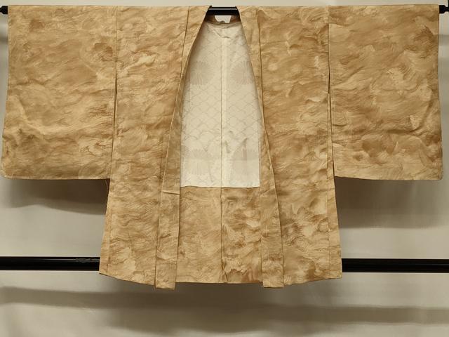 ■■■　サイズ　■■■ 身丈 81cm（肩から） 裄丈 64cm 袖丈 53cm　縫込み 4cm 袖幅 32.5cm 前幅 18cm 後幅 30.5cm 裄 お袖側 約2cm　身頃側 約1.5cm ■■■　商品詳細　■■■ 【正絹・未使用】...