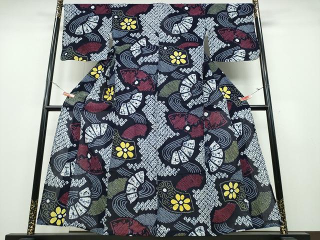 ■■■　サイズ　■■■ 身丈 154cm（肩から） 裄丈 69.5cm 袖丈 47cm　縫込み 3.5cm 袖幅 35cm 前幅 24cm 後幅 31cm 着物縫いこみ 内揚げ 0cm 裄 お袖側 約2.5cm　身頃側 約1cm ■■■　商...